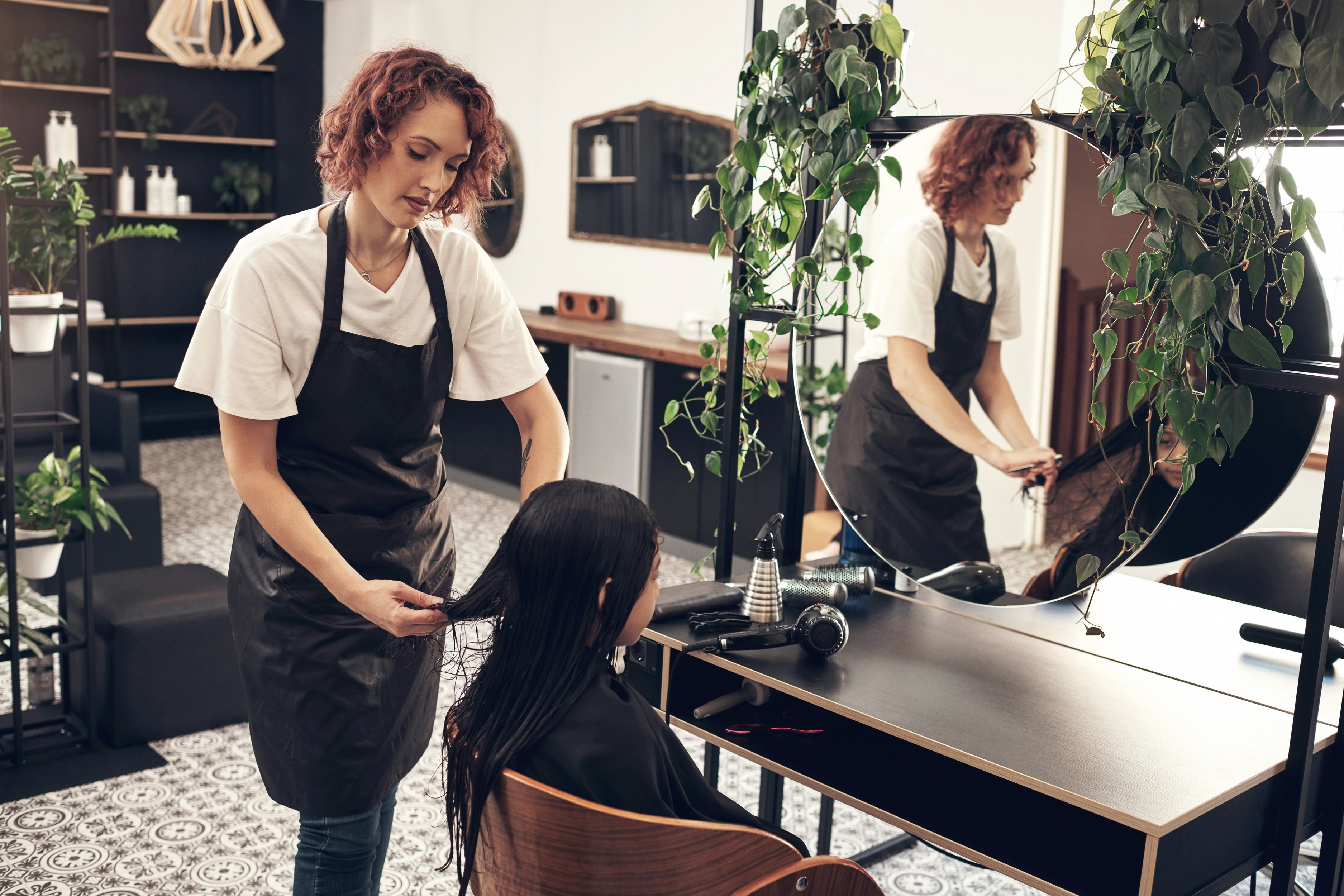Contact Salon Gold Insurance